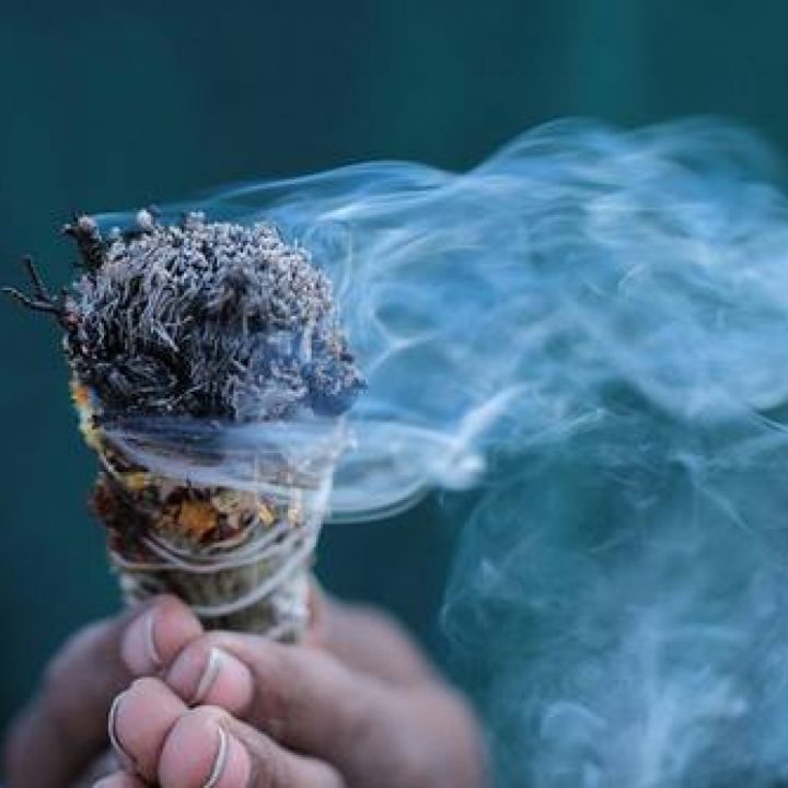 How Smudging Kills Bacteria In The Air (and more) : Natural Mentor